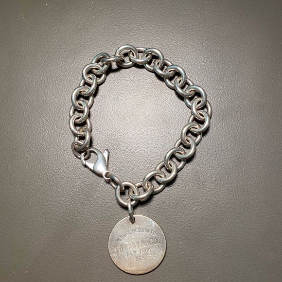 Tiffany & Co. | Jewelry | Tiffany Co Round Link Bracelet With Charm ...